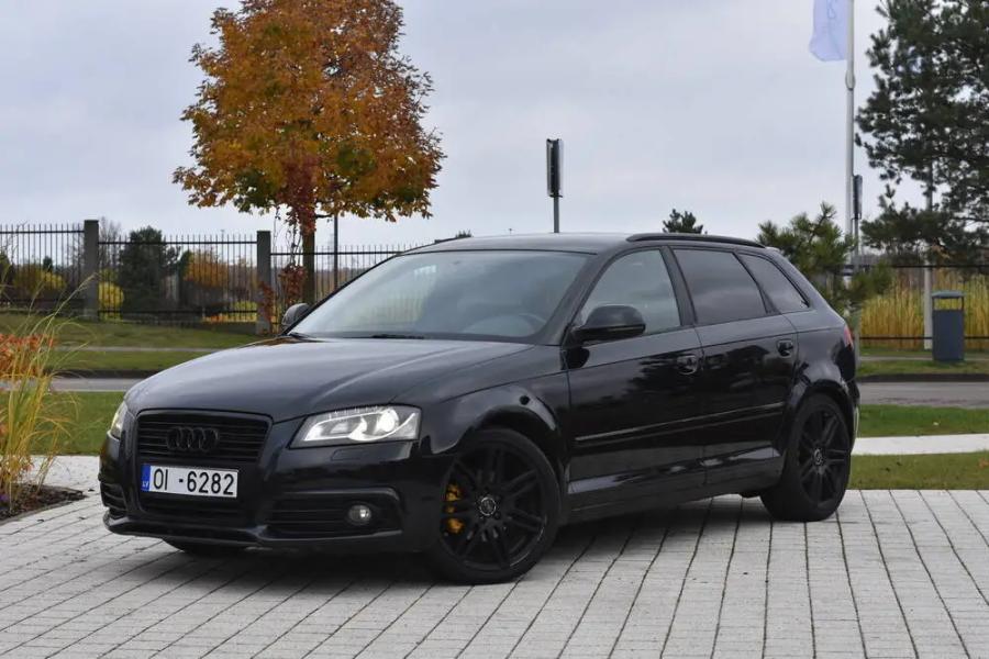 Black Audi A3 2010 in Marupe, with an engine capacity of 2.00 L and mileage of 191 thousand km for 4550 €, photo 3 on AUTOMOTO.COM.LV