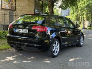 Melns Audi A3 2010 Rīga, ar dzinēja tilpumu 1.40 L un nobraukumu 254 tūkst. km par 5255 €, foto 3 vietnē AUTOMOTO.COM.LV