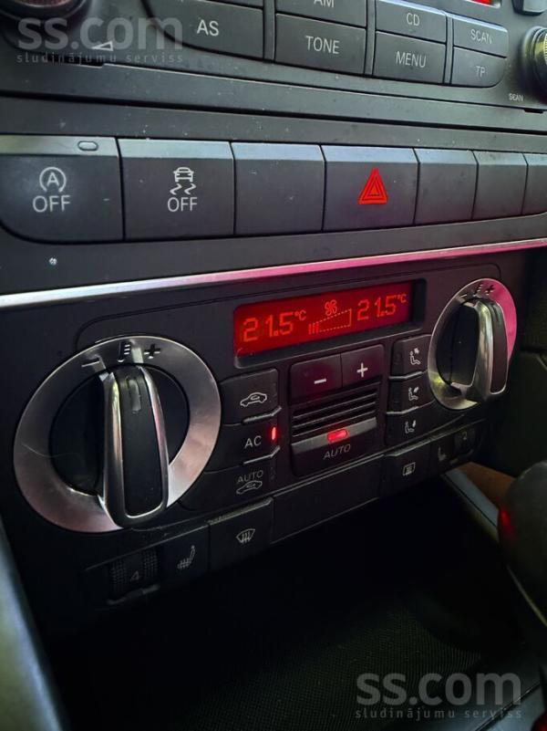Black Audi A3 2010 in Riga, with an engine capacity of 1.40 L and mileage of 254 thousand km for 5199 €, photo 6 on AUTOMOTO.COM.LV