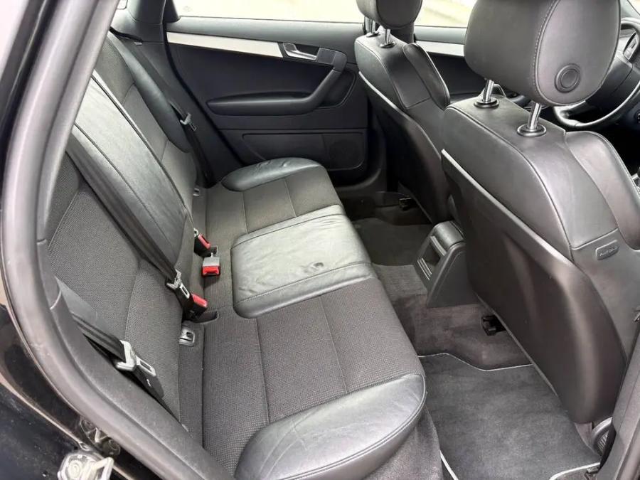Black Audi A3 2010 in Jurmala, with an engine capacity of 2.00 L and mileage of 310 thousand km for 4990 €, photo 8 on AUTOMOTO.COM.LV