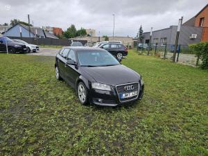 Melns Audi A3 2010 Kauņa, ar dzinēja tilpumu 1.60 L un nobraukumu 380 tūkst. km par 3500 €, foto 3 vietnē AUTOMOTO.COM.LV