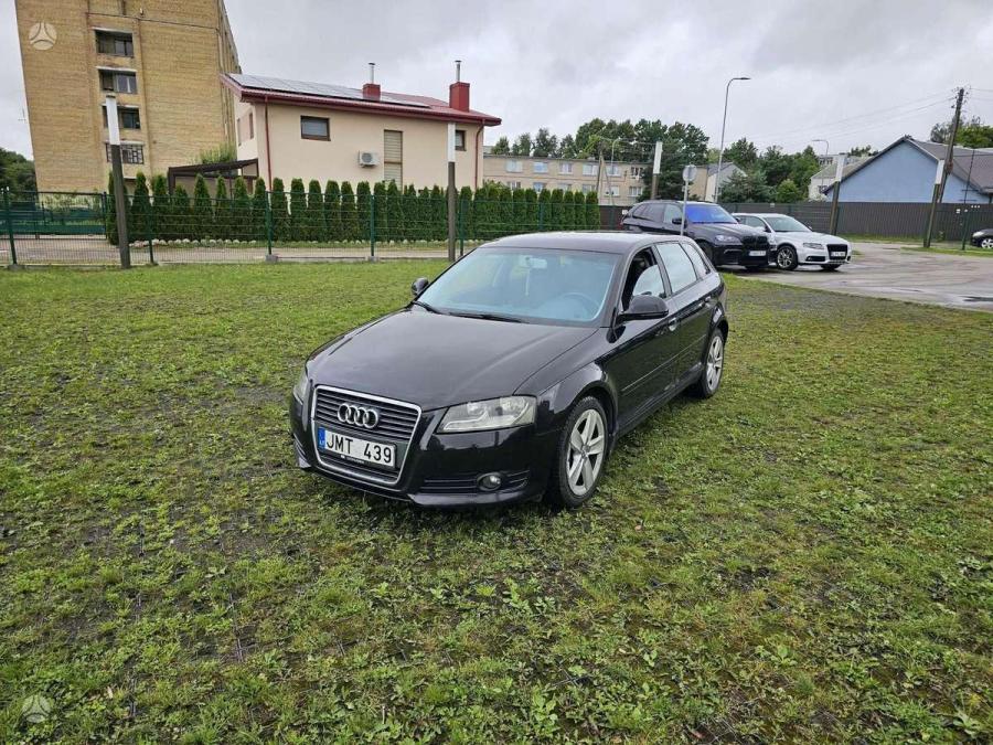 Black Audi A3 2010 in Kaunas, with an engine capacity of 1.60 L and mileage of 380 thousand km for 3500 €, photo 1 on AUTOMOTO.COM.LV