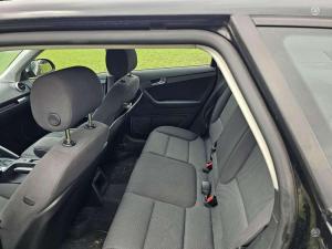 Black Audi A3 2010 in Kaunas, with an engine capacity of 1.60 L and mileage of 380 thousand km for 3500 €, photo 7 on AUTOMOTO.COM.LV