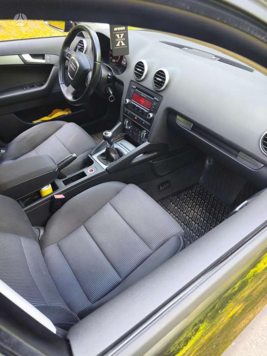 Black Audi A3 2010 in Taurage, with an engine capacity of 2.00 L and mileage of 257 thousand km for 4500 €, photo 9 on AUTOMOTO.COM.LV