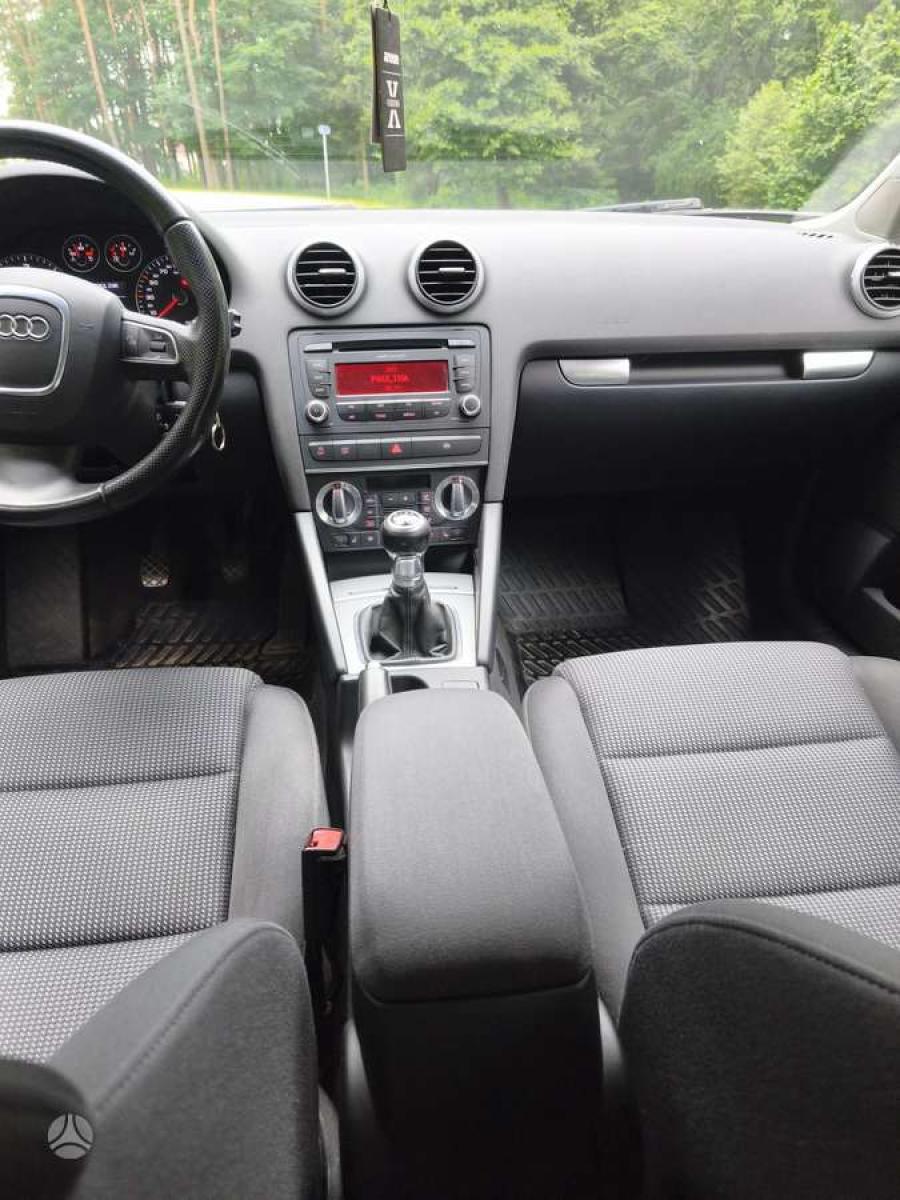 Black Audi A3 2010 in Taurage, with an engine capacity of 2.00 L and mileage of 257 thousand km for 4500 €, photo 10 on AUTOMOTO.COM.LV
