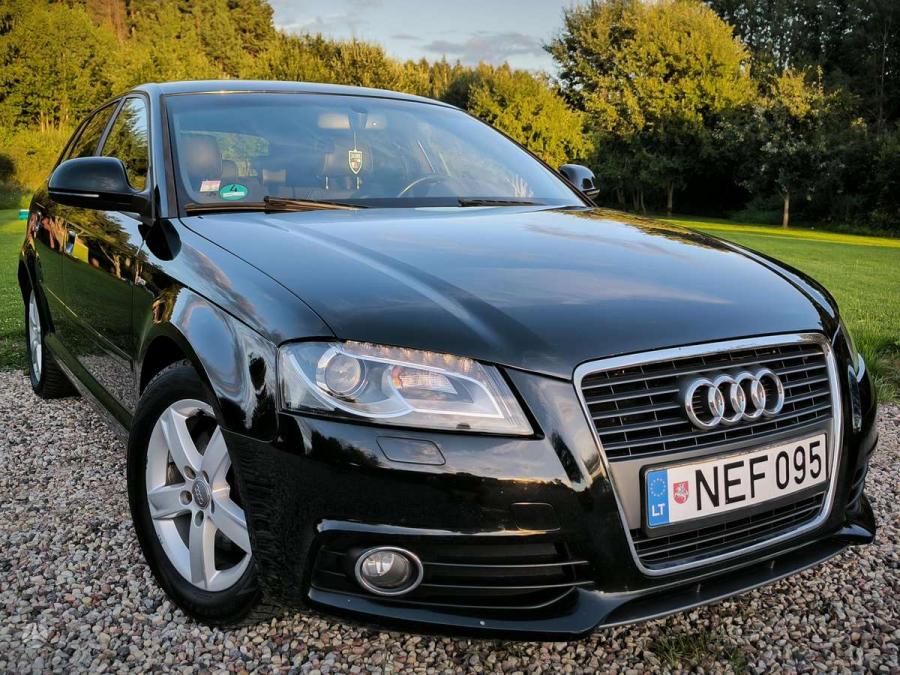 Black Audi A3 2010 in Trakai, with an engine capacity of 2.00 L and mileage of 264 thousand km for 4390 €, photo 4 on AUTOMOTO.COM.LV
