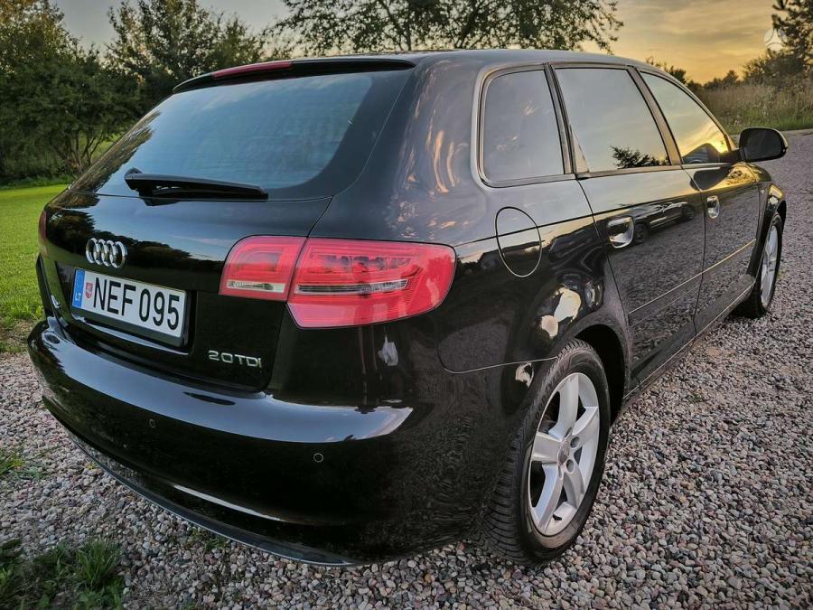 Black Audi A3 2010 in Trakai, with an engine capacity of 2.00 L and mileage of 264 thousand km for 4390 €, photo 8 on AUTOMOTO.COM.LV