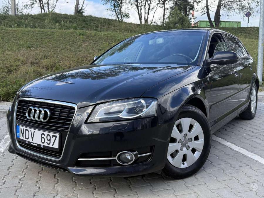Black Audi A3 2010 in Vilnius, with an engine capacity of 1.60 L and mileage of 321 thousand km for 3500 €, photo 4 on AUTOMOTO.COM.LV