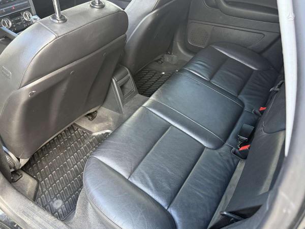 Melns Audi A3 2010 Viļņa, ar dzinēja tilpumu 1.60 L un nobraukumu 321 tūkst. km par 3500 €, foto 9 vietnē AUTOMOTO.COM.LV