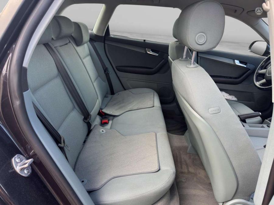 Melns Audi A3 2010 Kauņa, ar dzinēja tilpumu 1.40 L un nobraukumu 262 tūkst. km par 4990 €, foto 17 vietnē AUTOMOTO.COM.LV