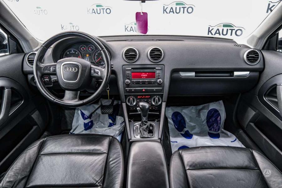 Black Audi A3 2010 in Kaunas, with an engine capacity of 1.60 L and mileage of 205 thousand km for 4790 €, photo 9 on AUTOMOTO.COM.LV