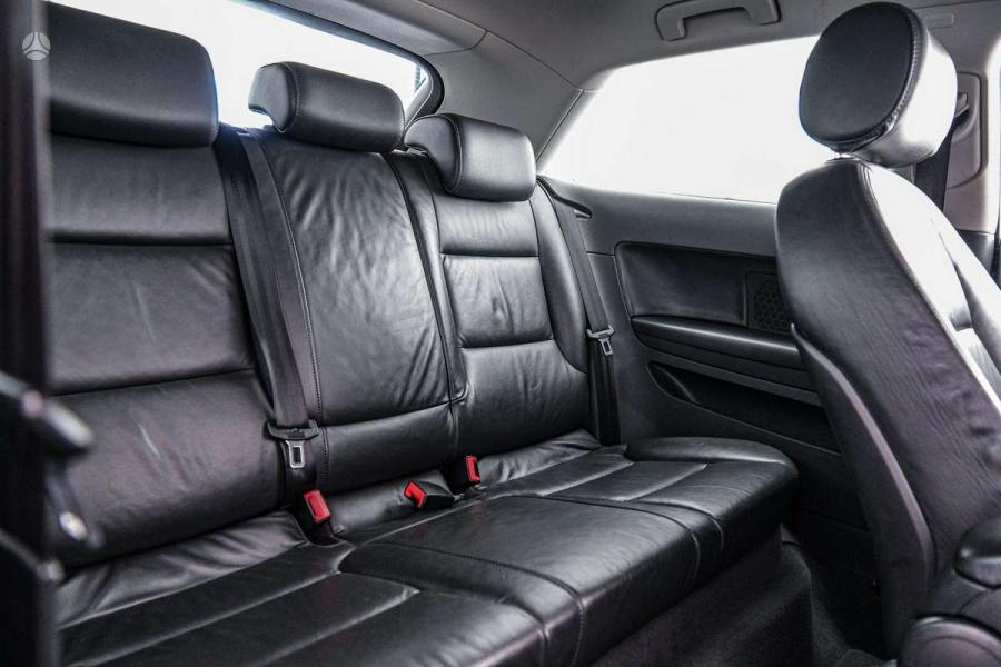 Black Audi A3 2010 in Kaunas, with an engine capacity of 1.60 L and mileage of 205 thousand km for 4790 €, photo 10 on AUTOMOTO.COM.LV