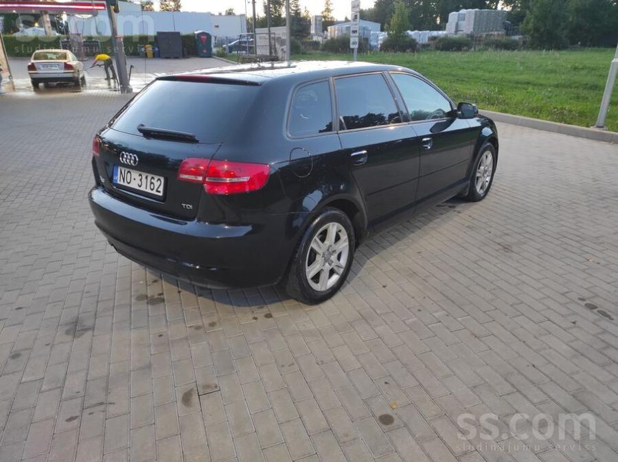 Black Audi A3 2010 in Jelgava, with an engine capacity of 1.60 L and mileage of 340 thousand km for 3800 €, photo 5 on AUTOMOTO.COM.LV
