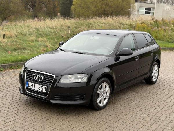 Audi A3 2010 Viļņa vietnē Melns Audi A3 2010 Viļņa, ar dzinēja tilpumu 1.90 L un nobraukumu 279 tūkst. km par 3900 €, foto 3 vietnē AUTOMOTO.COM.LV