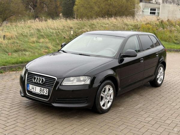 Melns Audi A3 2010 Viļņa, ar dzinēja tilpumu 1.90 L un nobraukumu 290 tūkst. km par 3800 €, foto 1 vietnē AUTOMOTO.COM.LV