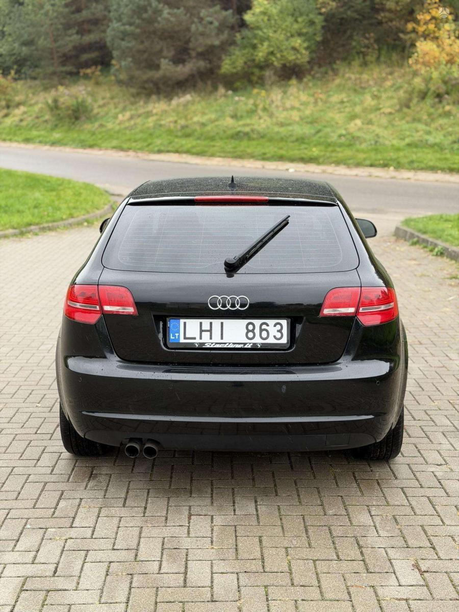 Black Audi A3 2010 in Vilnius, with an engine capacity of 1.90 L and mileage of 290 thousand km for 3800 €, photo 7 on AUTOMOTO.COM.LV
