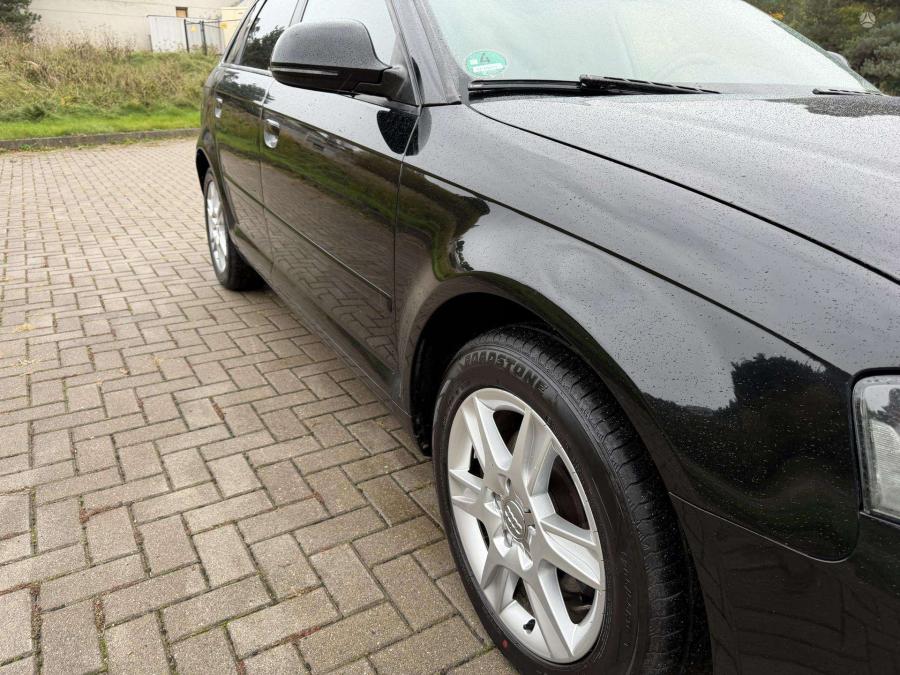 Black Audi A3 2010 in Vilnius, with an engine capacity of 1.90 L and mileage of 290 thousand km for 3800 €, photo 14 on AUTOMOTO.COM.LV