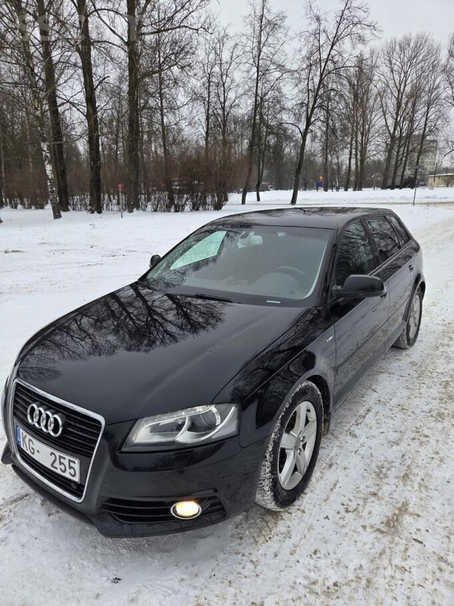 Melns Audi A3 2011 Rīga, ar dzinēja tilpumu 1.60 L un nobraukumu 212 tūkst. km par 6500 €, foto 1 vietnē AUTOMOTO.COM.LV