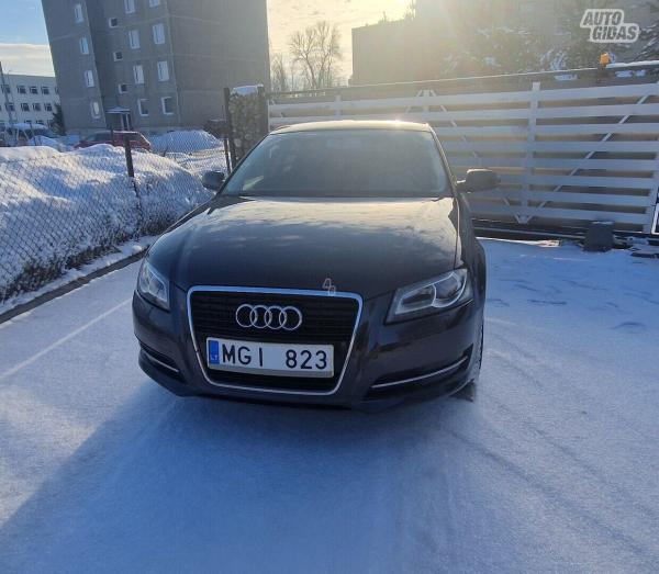 Black Audi A3 2011 in Vilnius, with an engine capacity of 1.60 L and mileage of 310 thousand km for 4800 €, photo 6 on AUTOMOTO.COM.LV