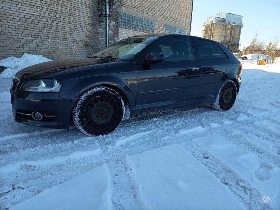 Black Audi A3 2011 in Rokiskis, with an engine capacity of 1.97 L and mileage of 204 thousand km for 2950 €, photo 1 on AUTOMOTO.COM.LV