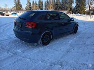 Black Audi A3 2011 in Rokiskis, with an engine capacity of 1.97 L and mileage of 204 thousand km for 2950 €, photo 5 on AUTOMOTO.COM.LV