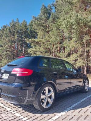 Black Audi A3 2011 in Vilnius, with an engine capacity of 2.00 L and mileage of 287 thousand km for 4999 €, photo  on AUTOMOTO.COM.LV