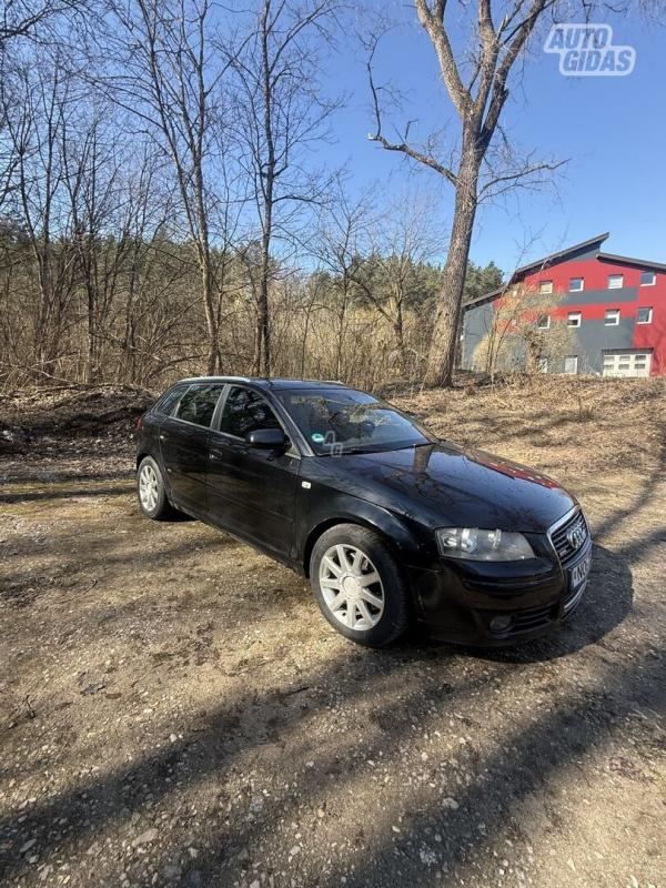 Black Audi A3 2011 in Vilnius, with an engine capacity of 2.00 L and mileage of 289 thousand km for 2600 €, photo 2 on AUTOMOTO.COM.LV