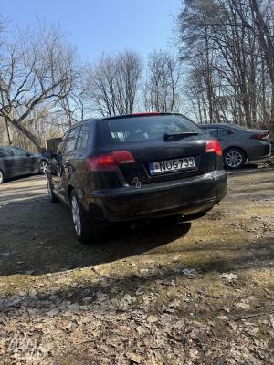 Black Audi A3 2011 in Vilnius, with an engine capacity of 2.00 L and mileage of 289 thousand km for 2600 €, photo 7 on AUTOMOTO.COM.LV
