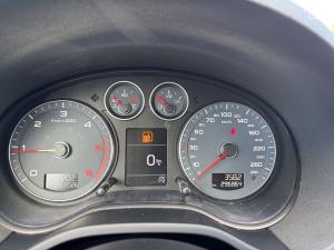 Black Audi A3 2011 in Vilnius, with an engine capacity of 2.00 L and mileage of 296 thousand km for 4200 €, photo 18 on AUTOMOTO.COM.LV