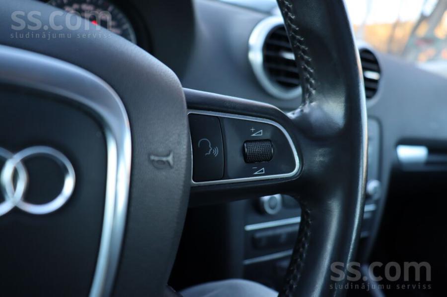 Black Audi A3 2011 in Riga, with an engine capacity of 2.00 L and mileage of 318 thousand km for 6890 €, photo 19 on AUTOMOTO.COM.LV