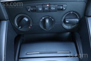 Black Audi A3 2011 in Riga, with an engine capacity of 2.00 L and mileage of 318 thousand km for 6890 €, photo 21 on AUTOMOTO.COM.LV