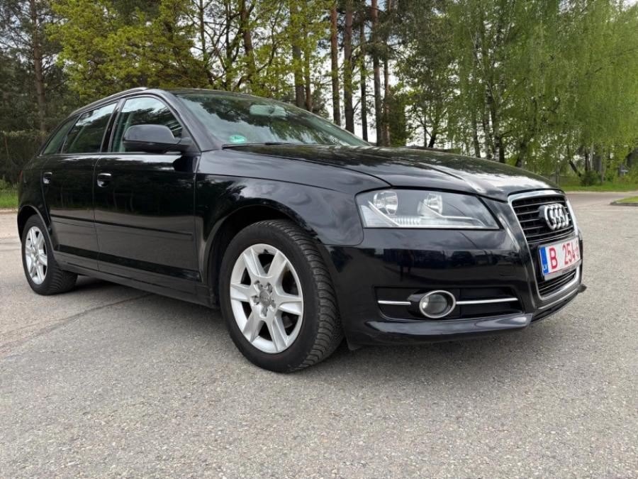 Melns Audi A3 2011 Rīga, ar dzinēja tilpumu 1.20 L un nobraukumu 227 tūkst. km par 5550 €, foto 1 vietnē AUTOMOTO.COM.LV