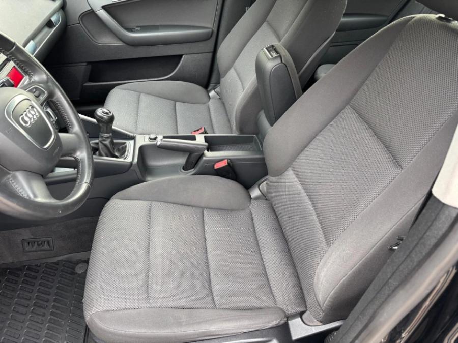 Melns Audi A3 2011 Rīga, ar dzinēja tilpumu 1.20 L un nobraukumu 227 tūkst. km par 5550 €, foto 8 vietnē AUTOMOTO.COM.LV