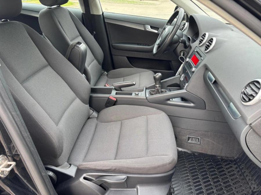 Melns Audi A3 2011 Rīga, ar dzinēja tilpumu 1.20 L un nobraukumu 227 tūkst. km par 5550 €, foto 10 vietnē AUTOMOTO.COM.LV