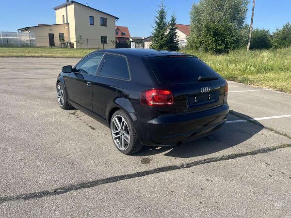 Melns Audi A3 2011 Panevēža, ar dzinēja tilpumu 1.20 L un nobraukumu 310 tūkst. km par 4900 €, foto 4 vietnē AUTOMOTO.COM.LV