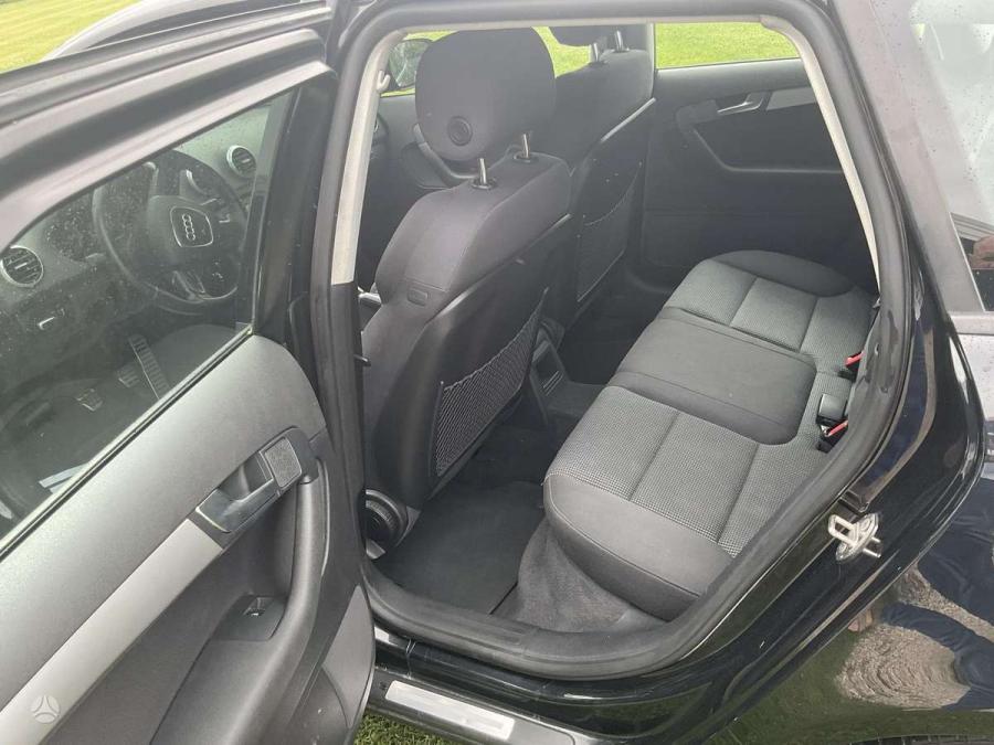 Black Audi A3 2011 in Kaunas, with an engine capacity of 1.80 L and mileage of 247 thousand km for 6950 €, photo 8 on AUTOMOTO.COM.LV
