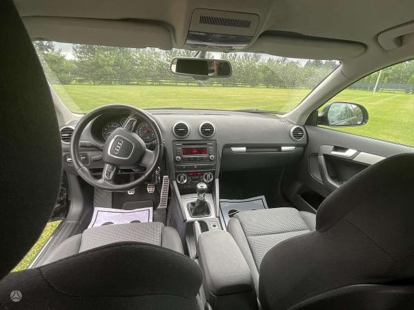 Black Audi A3 2011 in Kaunas, with an engine capacity of 1.80 L and mileage of 247 thousand km for 6950 €, photo 8 on AUTOMOTO.COM.LV