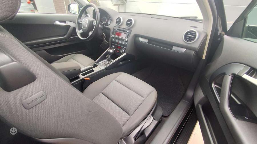 Black Audi A3 2011 in Kaunas, with an engine capacity of 1.20 L and mileage of 229 thousand km for 4450 €, photo 16 on AUTOMOTO.COM.LV