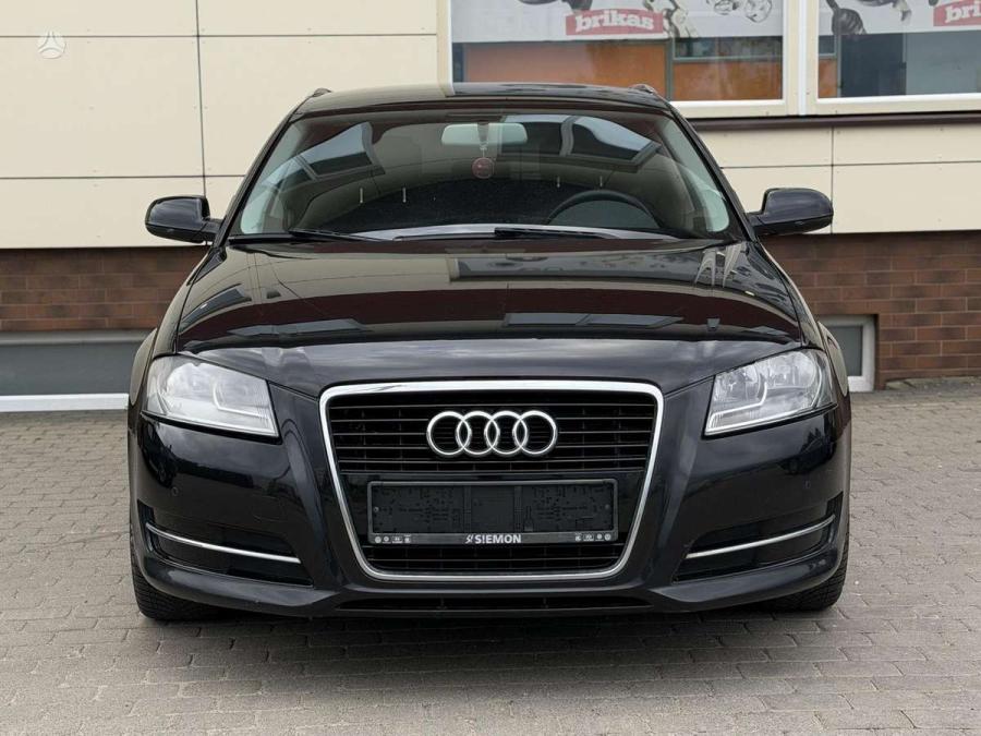 Black Audi A3 2011 in Kretinga, with an engine capacity of 2.00 L and mileage of 279 thousand km for 6350 €, photo 3 on AUTOMOTO.COM.LV