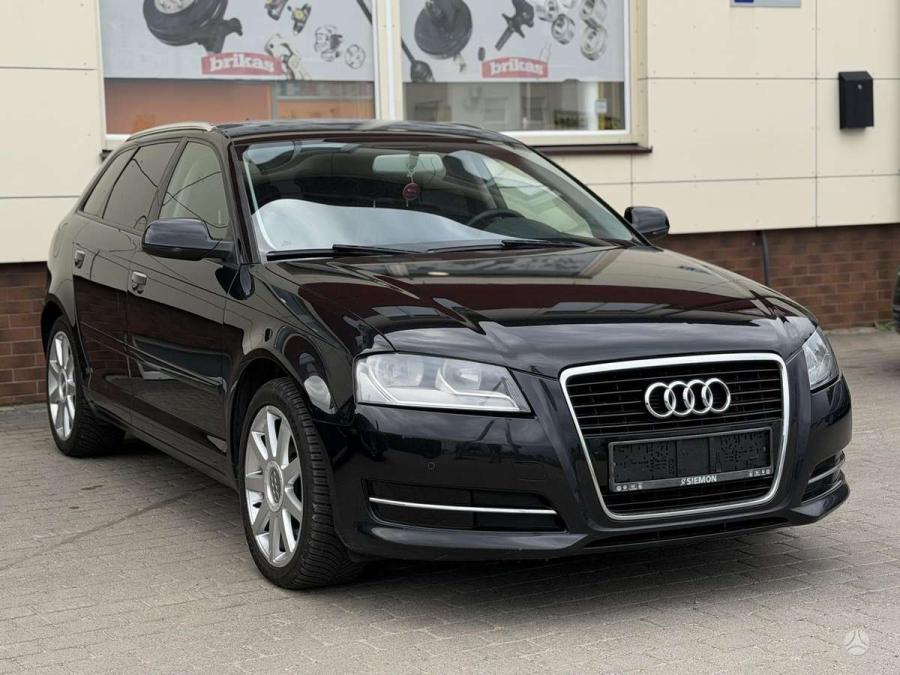 Black Audi A3 2011 in Kretinga, with an engine capacity of 2.00 L and mileage of 279 thousand km for 6350 €, photo 4 on AUTOMOTO.COM.LV