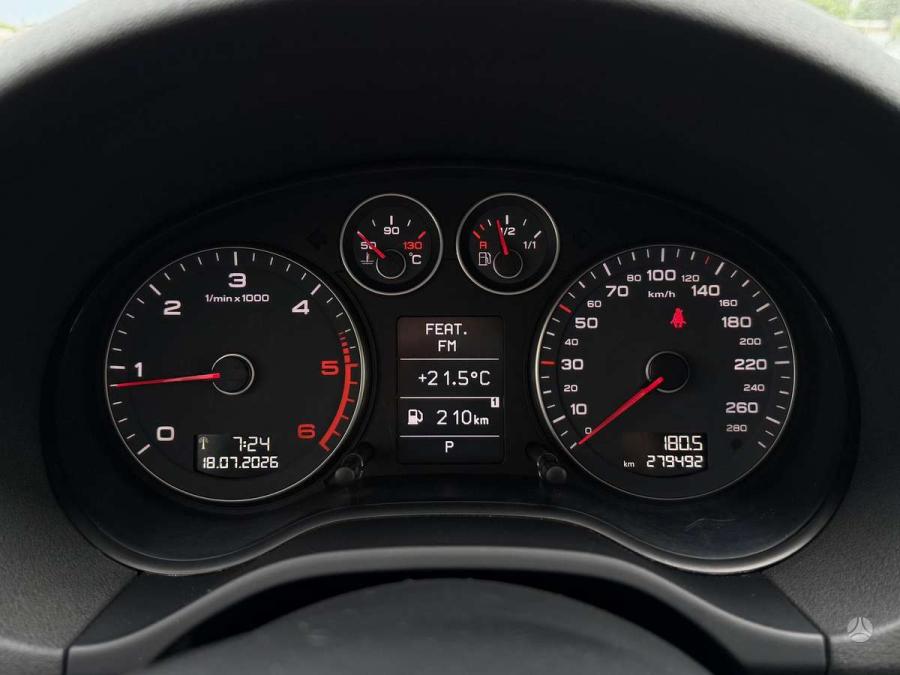 Black Audi A3 2011 in Kretinga, with an engine capacity of 2.00 L and mileage of 279 thousand km for 6350 €, photo 11 on AUTOMOTO.COM.LV