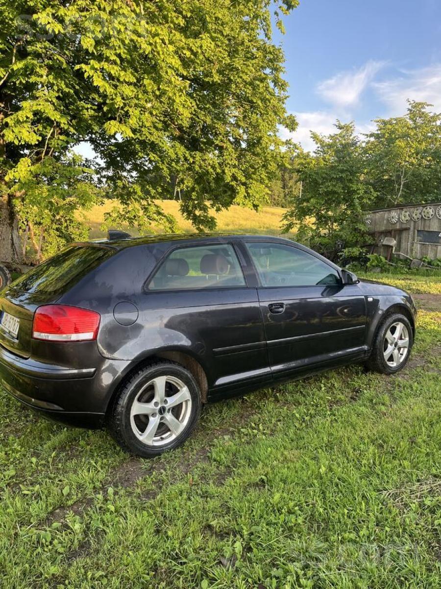 Melns Audi A3 2011 Rēzekne, ar dzinēja tilpumu 1.90 L un nobraukumu 413 tūkst. km par 1200 €, foto 5 vietnē AUTOMOTO.COM.LV