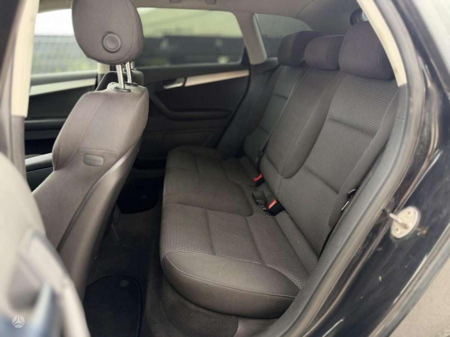 Melns Audi A3 2011 Viļņa, ar dzinēja tilpumu 1.60 L un nobraukumu 304 tūkst. km par 3300 €, foto 9 vietnē AUTOMOTO.COM.LV