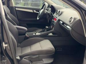 Melns Audi A3 2011 Viļņa, ar dzinēja tilpumu 1.60 L un nobraukumu 304 tūkst. km par 3300 €, foto 19 vietnē AUTOMOTO.COM.LV