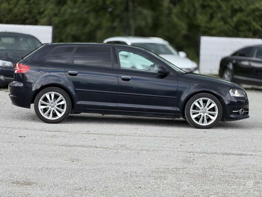 Melns Audi A3 2011 Viļņa, ar dzinēja tilpumu 1.60 L un nobraukumu 304 tūkst. km par 3300 €, foto 21 vietnē AUTOMOTO.COM.LV