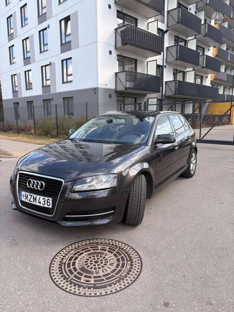 Black Audi A3 2011 in Vilnius, with an engine capacity of 1.60 L and mileage of 240 thousand km for 4000 €, photo 5 on AUTOMOTO.COM.LV