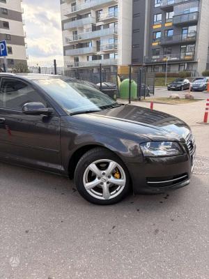 Black Audi A3 2011 in Vilnius, with an engine capacity of 1.60 L and mileage of 240 thousand km for 4000 €, photo 8 on AUTOMOTO.COM.LV
