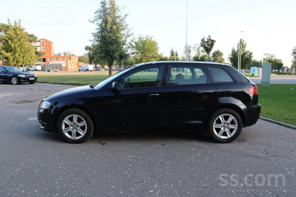 Black Audi A3 2011 in Riga, with an engine capacity of 2.00 L and mileage of 318 thousand km for 6890 €, photo 3 on AUTOMOTO.COM.LV