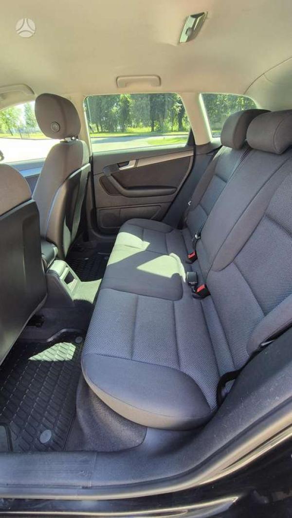 Black Audi A3 2011 in Panevezys, with an engine capacity of 1.60 L and mileage of 296 thousand km for 4800 €, photo 8 on AUTOMOTO.COM.LV