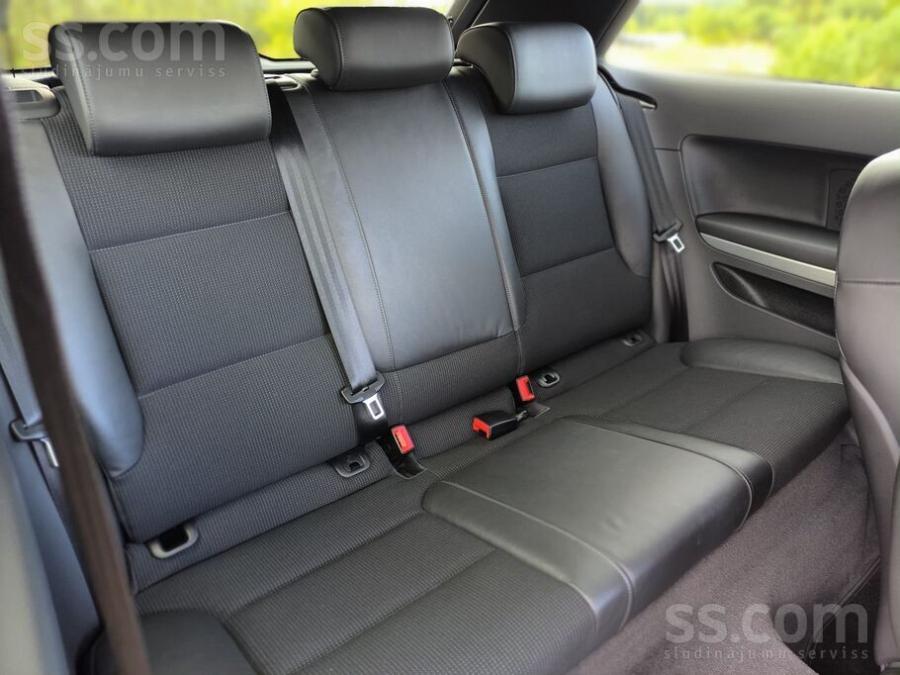 Melns Audi A3 2011 Daugavpils, ar dzinēja tilpumu 1.80 L un nobraukumu 146 tūkst. km par 5500 €, foto 22 vietnē AUTOMOTO.COM.LV